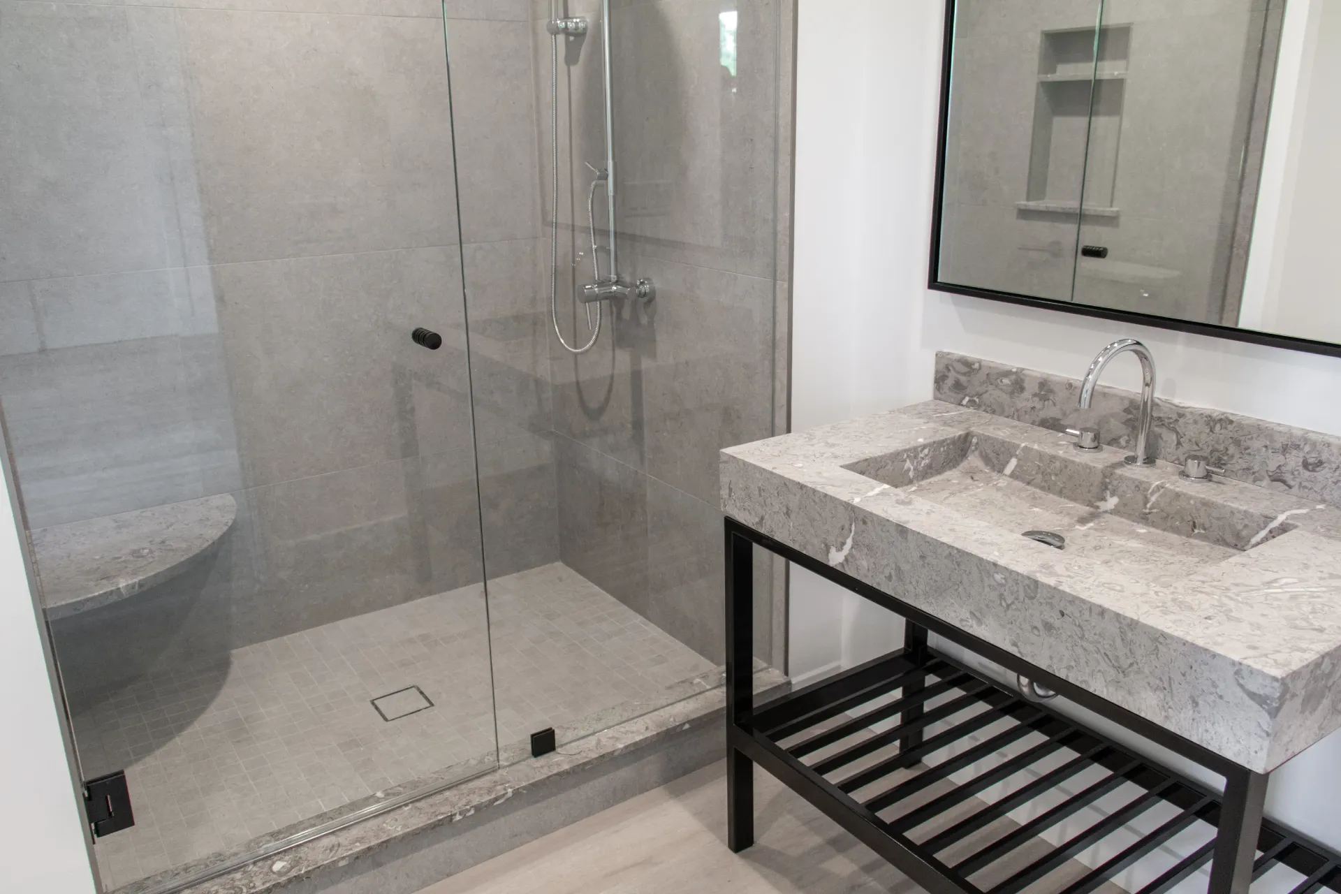 Floating Vanities & Sinks - GalvStone - Premium Porcelain and Marble ...